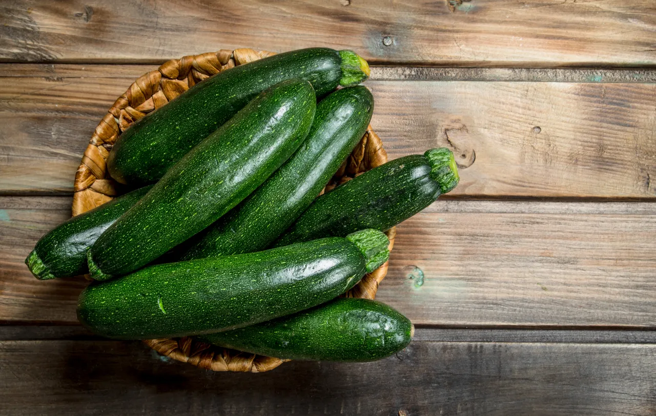Doublez votre récolte de courgettes grâce à cette astuce simple